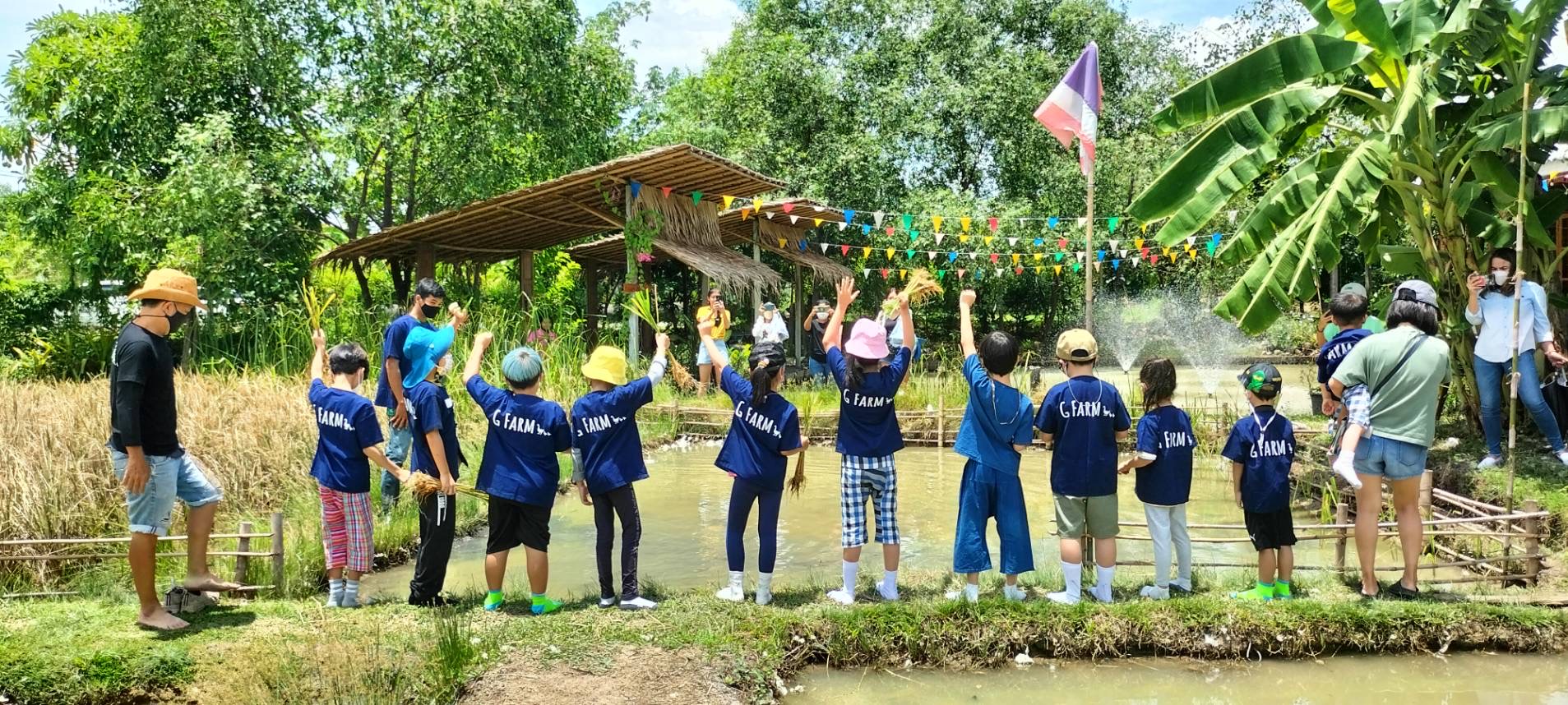 A Travel Guide to Thailand for Families: Experience, Learn, and Grow ...